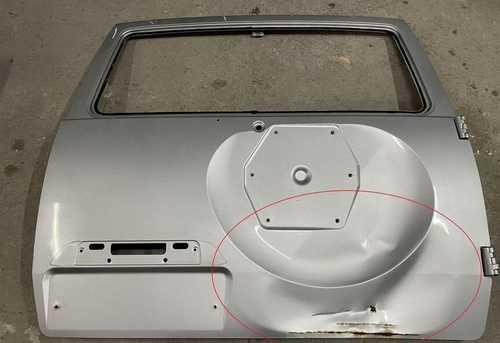 UAZ Patriot Дверь багажника