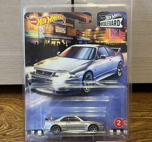 Hot wheels nissan skyline r33 boulevard