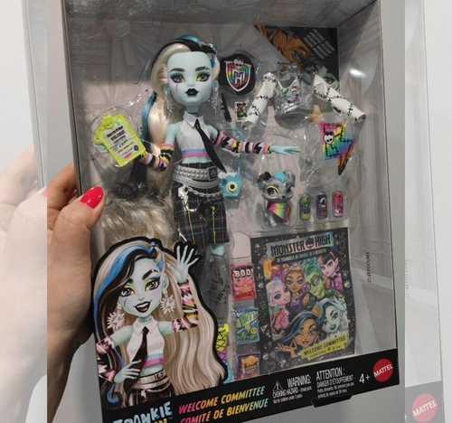 Welcome Committee Frankie monster high