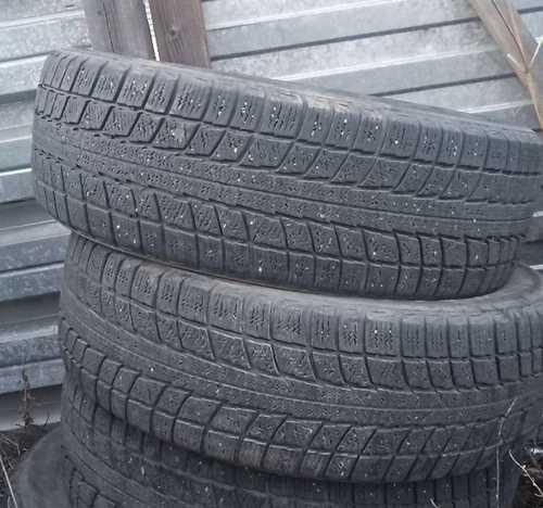 Goodyear Altimax Nordic 225/65 R17