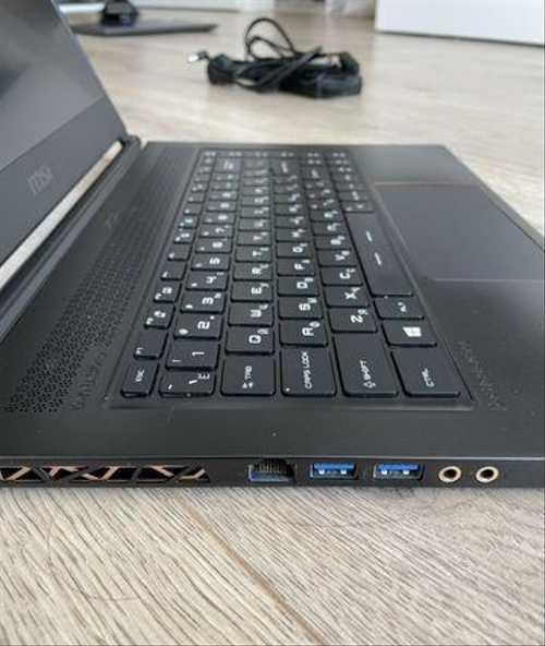 MSI GS65 stealth 9SE