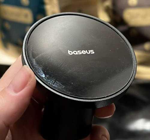 Baseus Автомобильный держатель MagSafe