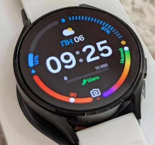 Смарт-часы Samsung Galaxy Watch4 44mm