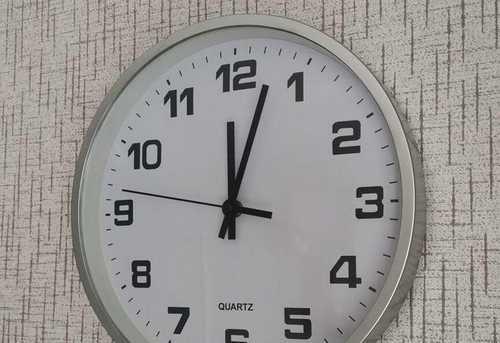Часы настенные Quartz