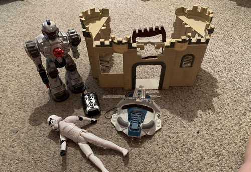 Игрушки: робот, замок, коврик-пазл