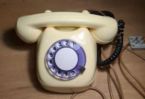 Дисковый ретро телефон советский СССР тесла