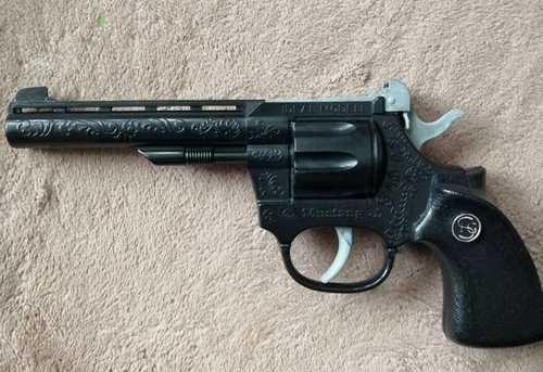 Пистолет Schrodel Mustang 19 см (100-зар. пистоны)