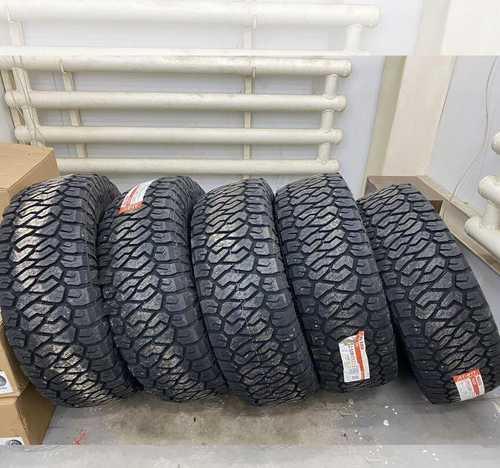 Maxxis AT-811 Razr AT 255/70 R16 120S