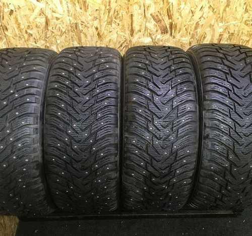 Nokian Tyres Hakkapeliitta 8 SUV 255/50 R19 107T