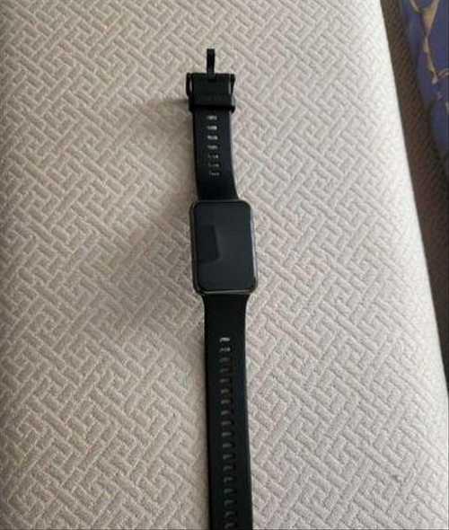 Смарт-часы huawei watch fit (TIA-B09)