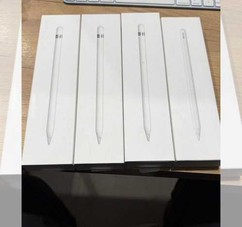 Стилусы Apple Pencil 1/2