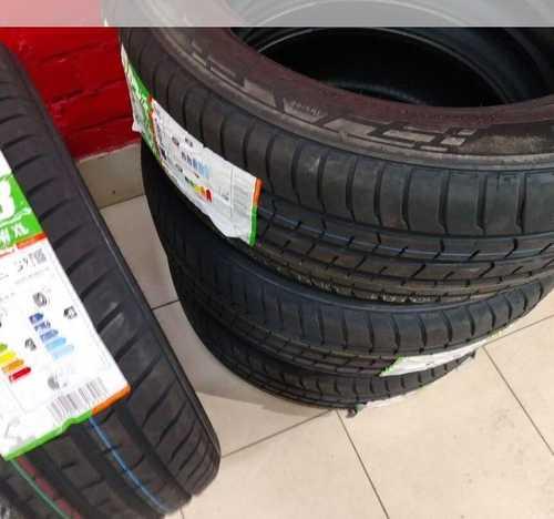 Doublestar Maximum DH03 215/55 R17 98W