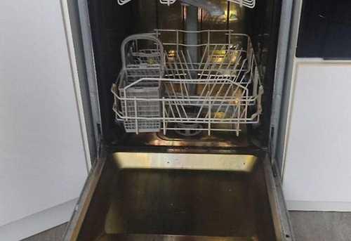 Посудомоечная машина 45 см Indesit