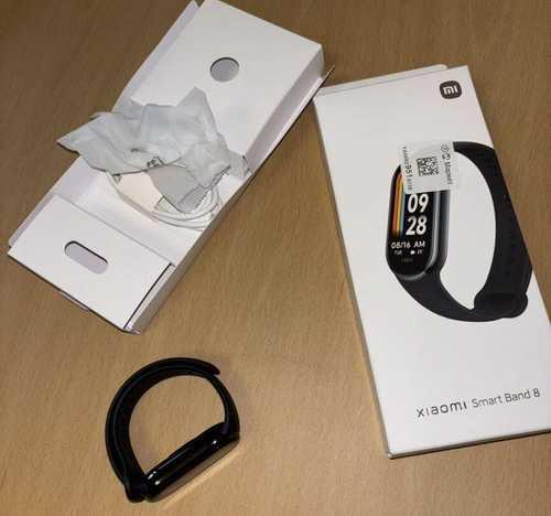 Умный браслет Xiaomi SMART Band 8