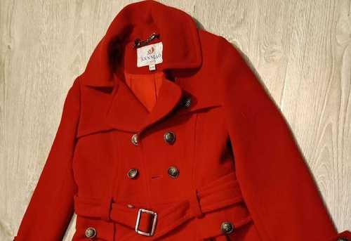 Пальто для девочки размер 134