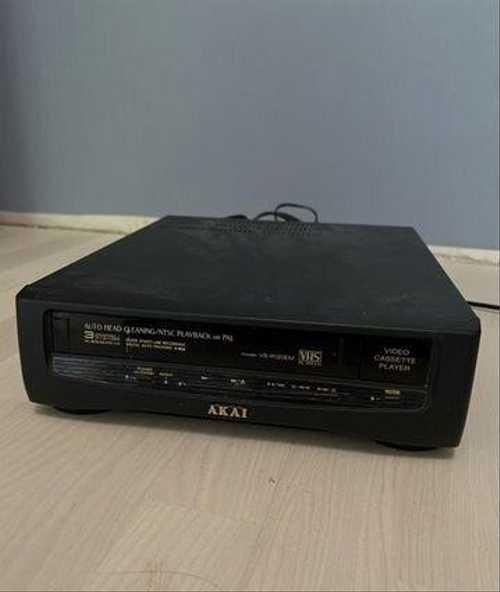 Видеоплеер VHS akai VS-R120EM