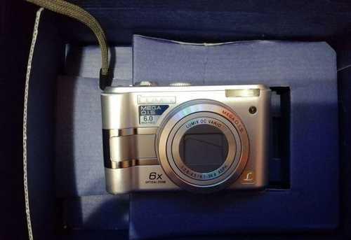 Два фотоаппарата Premier и Panasonic Lumix