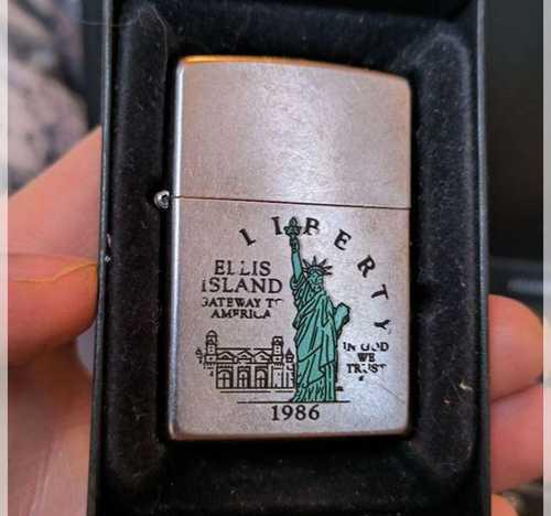 Зажигалка zippo оригинал