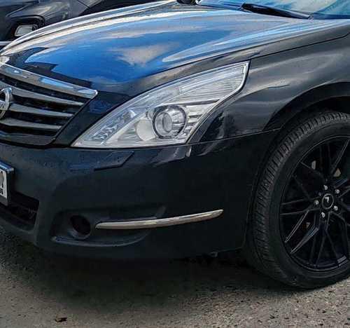 Бампер оригинальный передний Nissan Teana j32