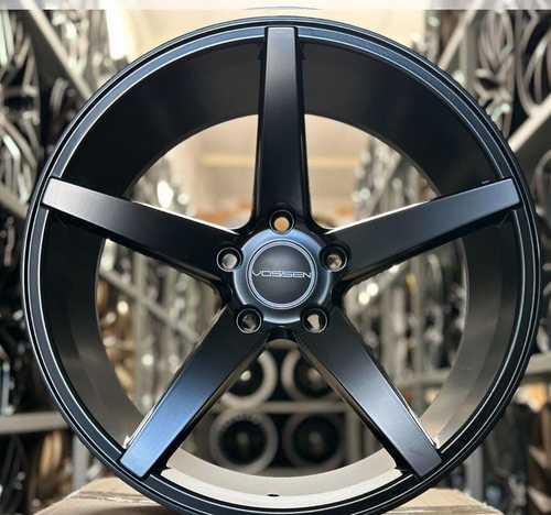 Диски Vossen VPS-303 R18 8.5j ET+33 5*114.3