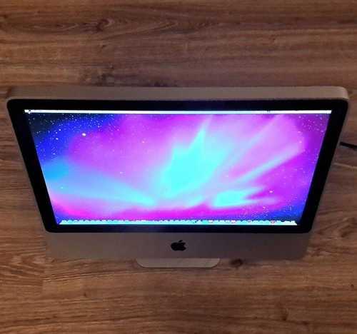 Apple iMac 20" 2007 4/250, все хорошо