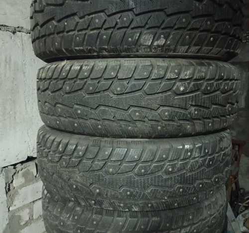 Sunfull SF-W11 215/65 R17 99T