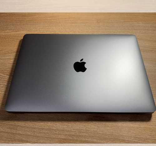 Ноутбук Apple MacBook Air 13 2020 M1 8/256