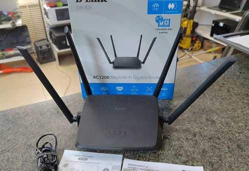 Wi-Fi роутер D-Link DIR-825/R5