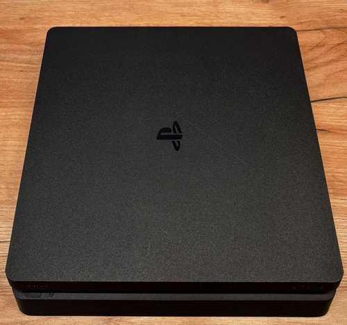 Ps4 slim 1tb