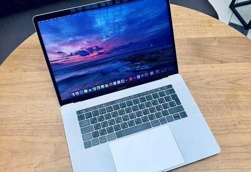 Macbook Pro 15 2017 i7 256gb Ростест Цвет Silver