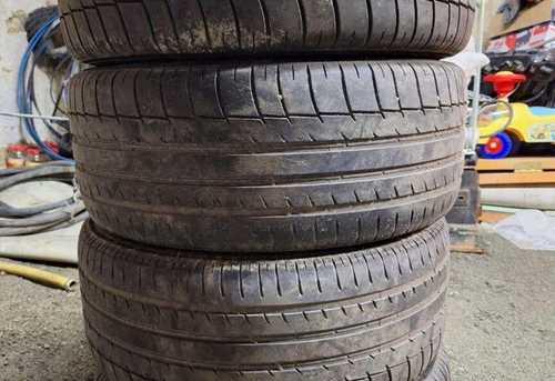 Triangle TH201 Sportex 215/40 R17 87Y