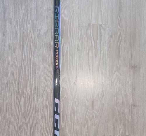 Клюшка CCM Ribcor Trigger 8 pro Flex 70