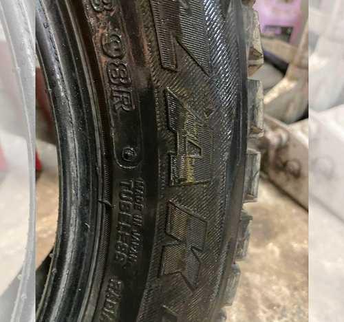 Bridgestone Blizzak MZ-01 225/55 R18