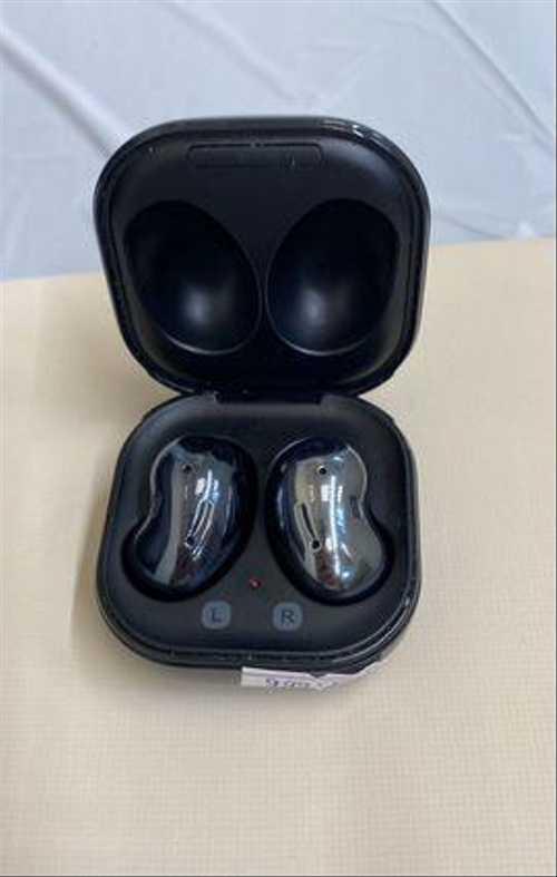 Беспроводные наушники Samsung Galaxy Buds Live | Festima.Ru ...