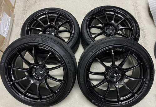 Yokohama Advan Racing RS3 19'' 9.5J +38 5*112