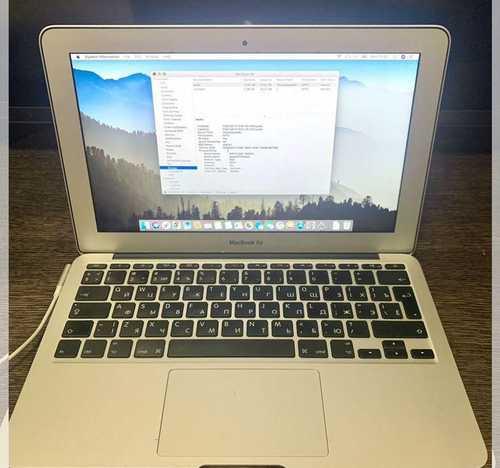 Apple macbook air 11 Mid 2011