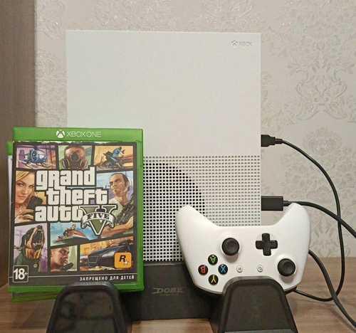 Xbox one s 1tb с играми