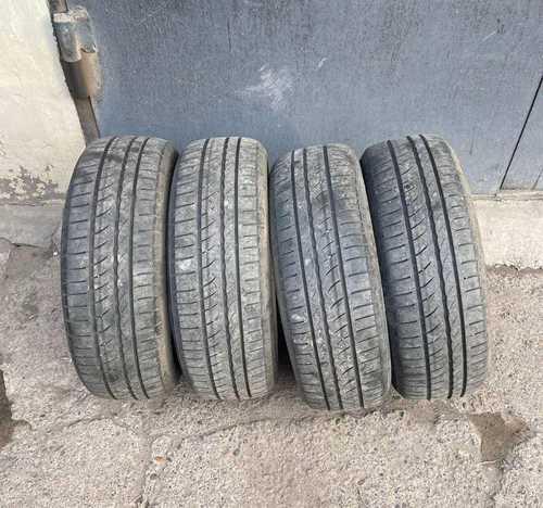 Pirelli Cinturato P1 185/60 R15 84H