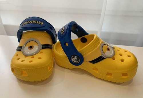 Crocs сабо Миньоны детские C5