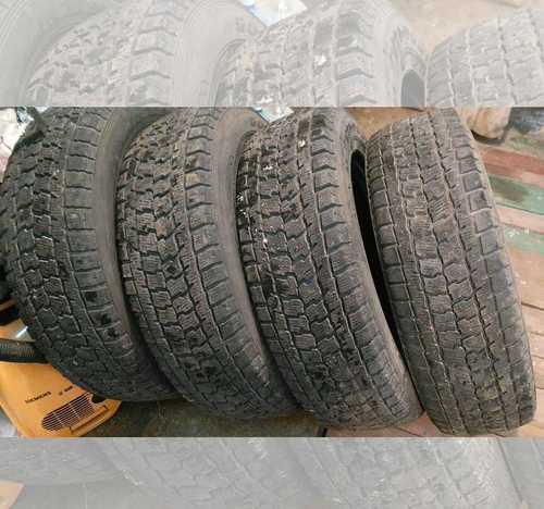 Goodyear Wrangler IP/N 225/15.5 R17 102Q