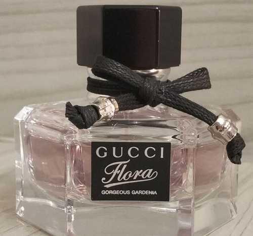 Flora by Gucci Gorgeous Gardenia Gucci от 30 мл