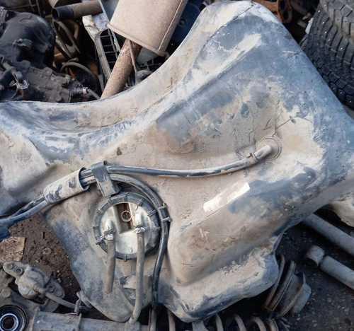 Бензобак Ауди А4 Б5 1.6