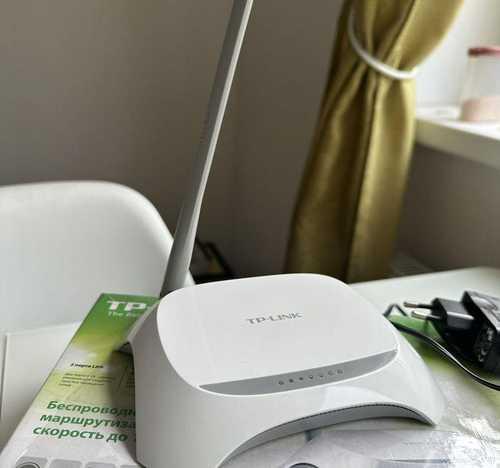 Wi-Fi роутер TP-link TL-WR720N