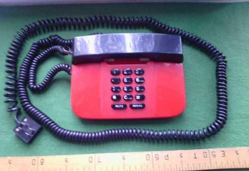 Кнопочный телефон СССР, работающий