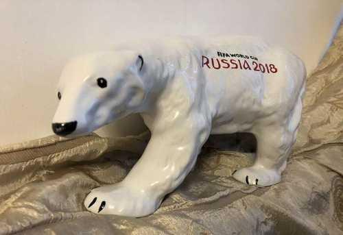 Медведь фарфор сувенир чемпионат мира Russia 2018