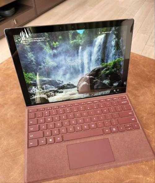 Microsoft Surface Pro 7 M1866 Laptop