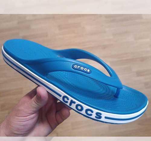 Шлепанцы Вьетнамки Crocs light blue