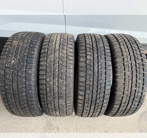 Dunlop SP Winter Ice 07 215/65 R16