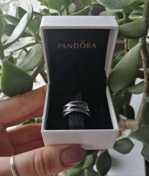 Серебряное кольцо Pandora