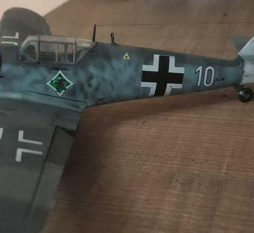 Сборная модель самолета bf -109 G-6. 1 48